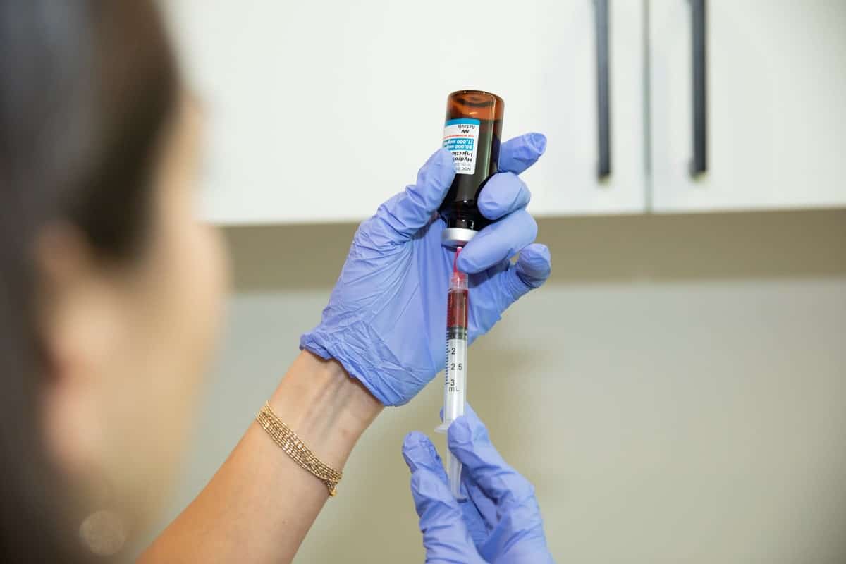 The Complete Guide to The Most Common IV Therapy Ingredients - NeuMed ...